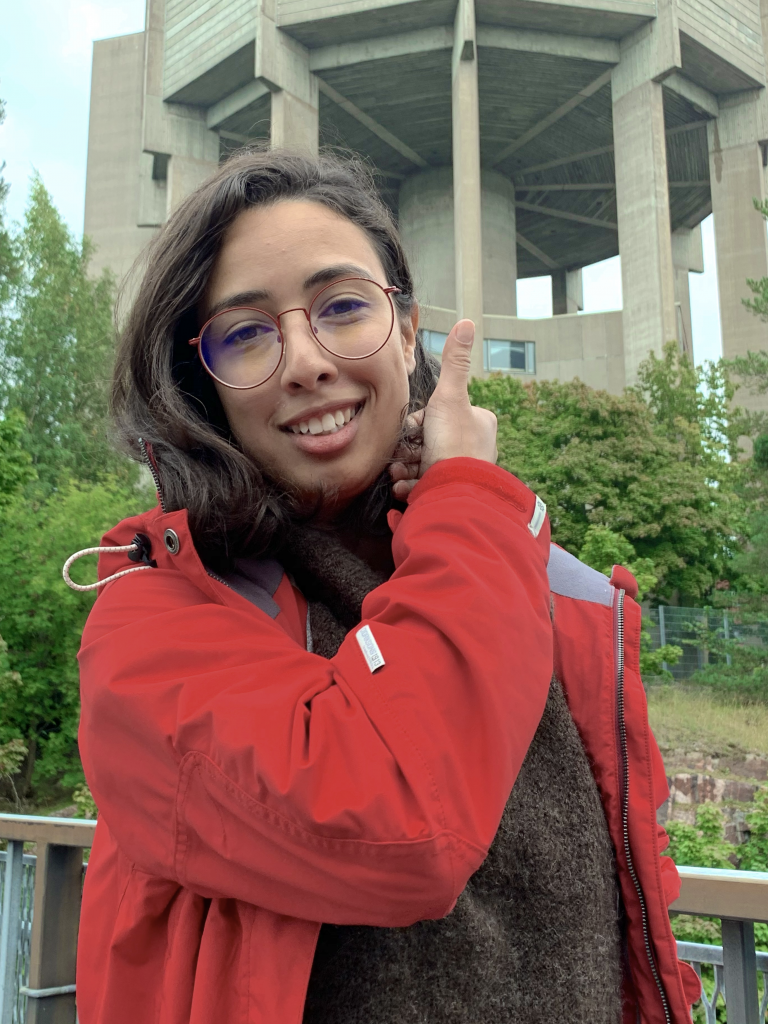 Daring to live in uncertainty – research out of becoming – Aalto ...